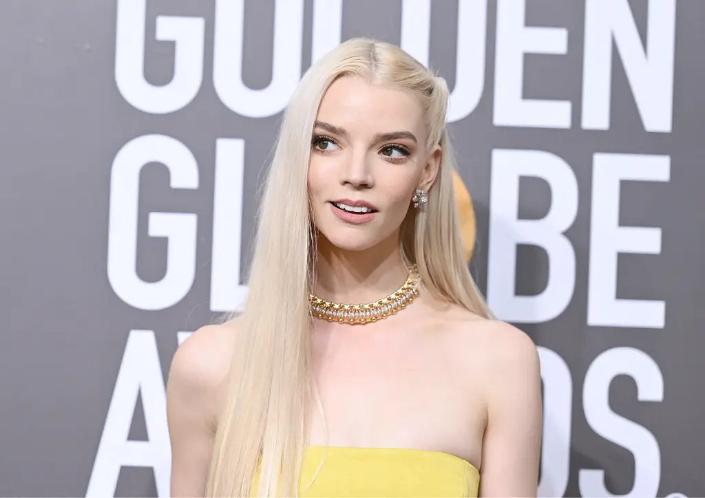 Anya Taylor-Joy Rocks the Golden Globes Award in a Two-Piece Outfit